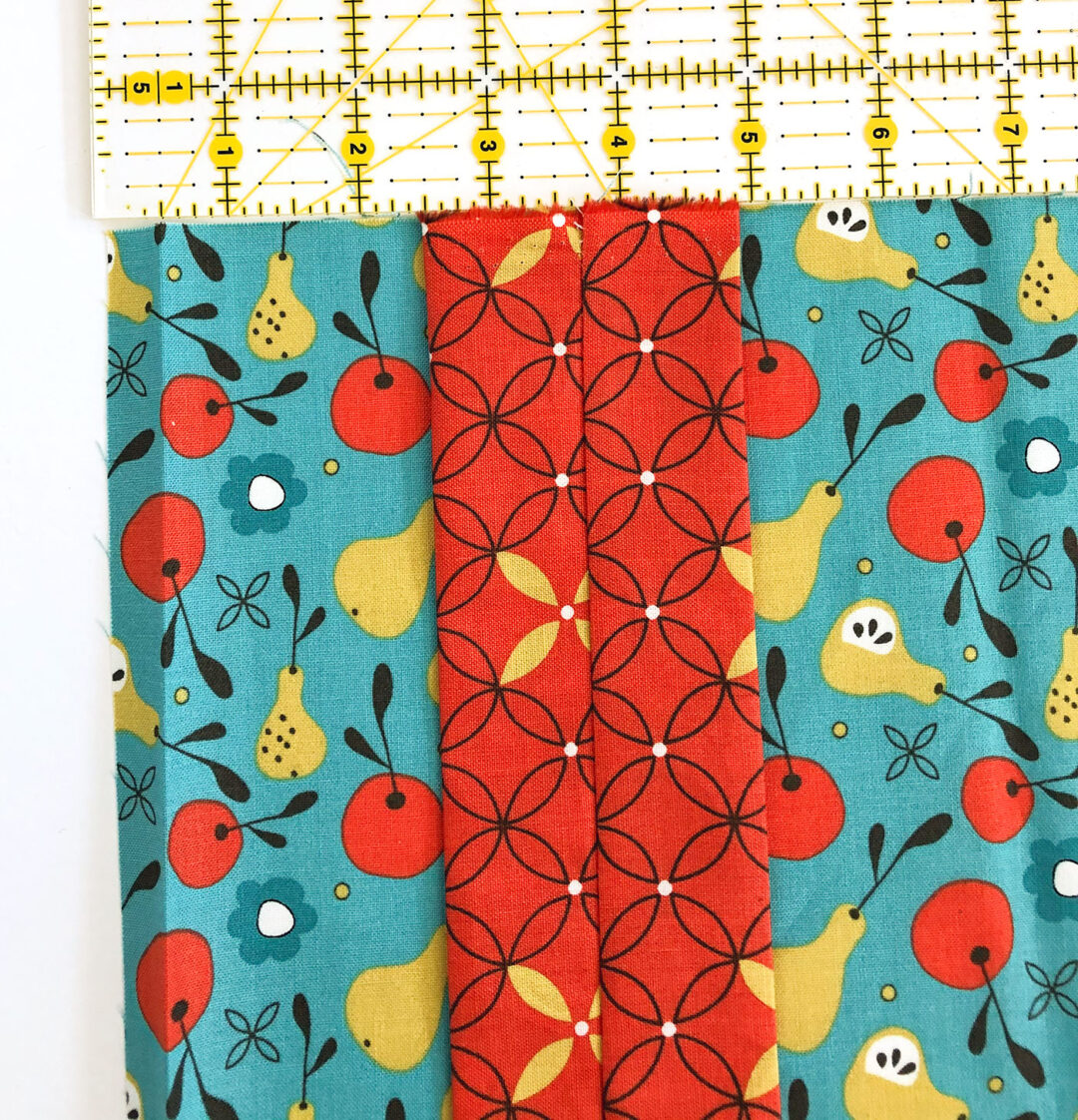 Cross Back Apron Tutorial - from Ameroonie Designs