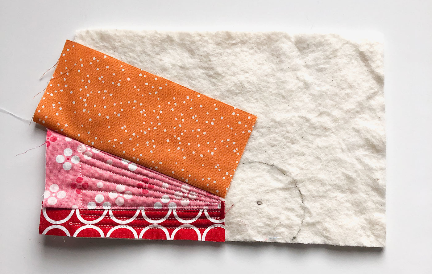 Quick and Easy Rainbow Sunset Mug Rug Tutorial - Ameroonie Designs