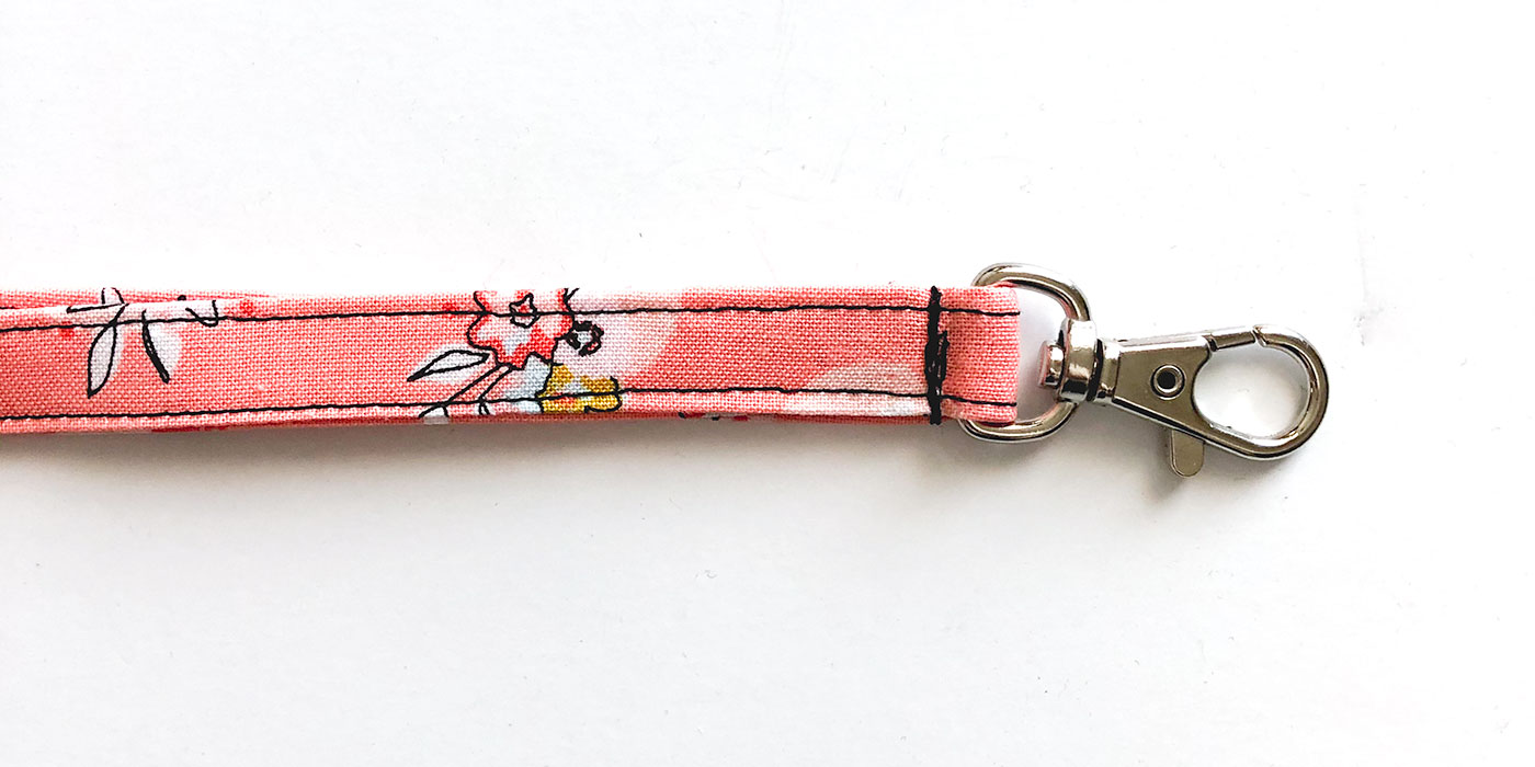 Fabric Lanyard Tutorial | finished two ways - Ameroonie Designs