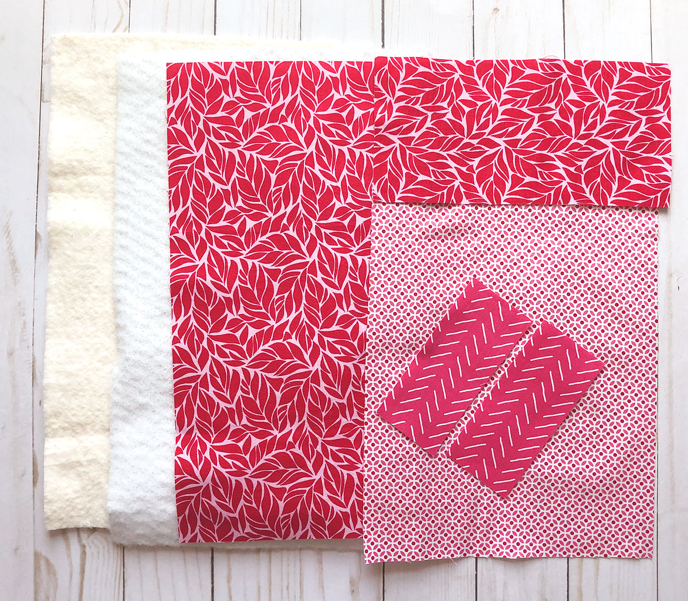 Curling Iron Travel Case Sewing Pattern - Ameroonie Designs