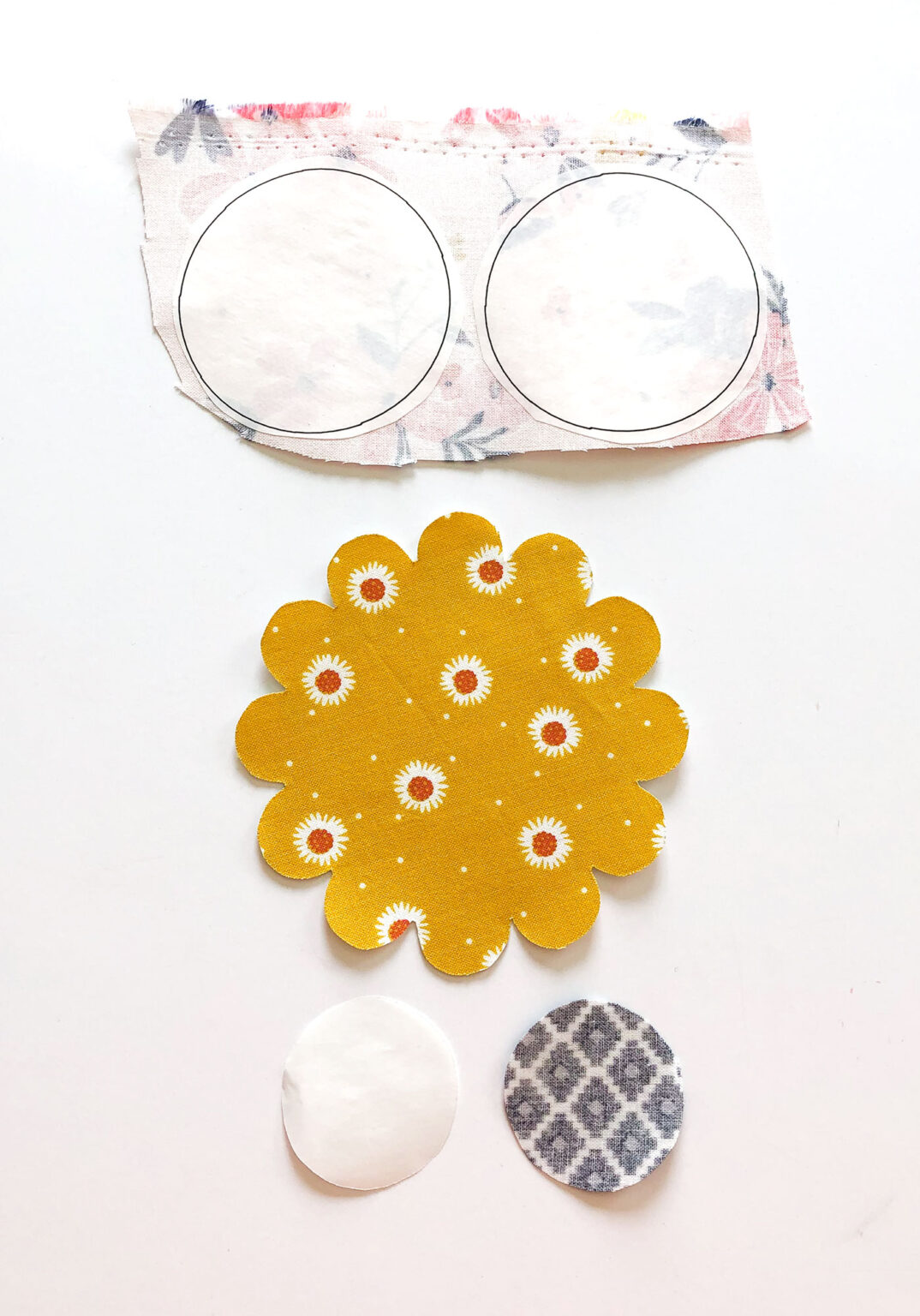 Simple and Stunning Raw-edge Applique - Ameroonie Designs