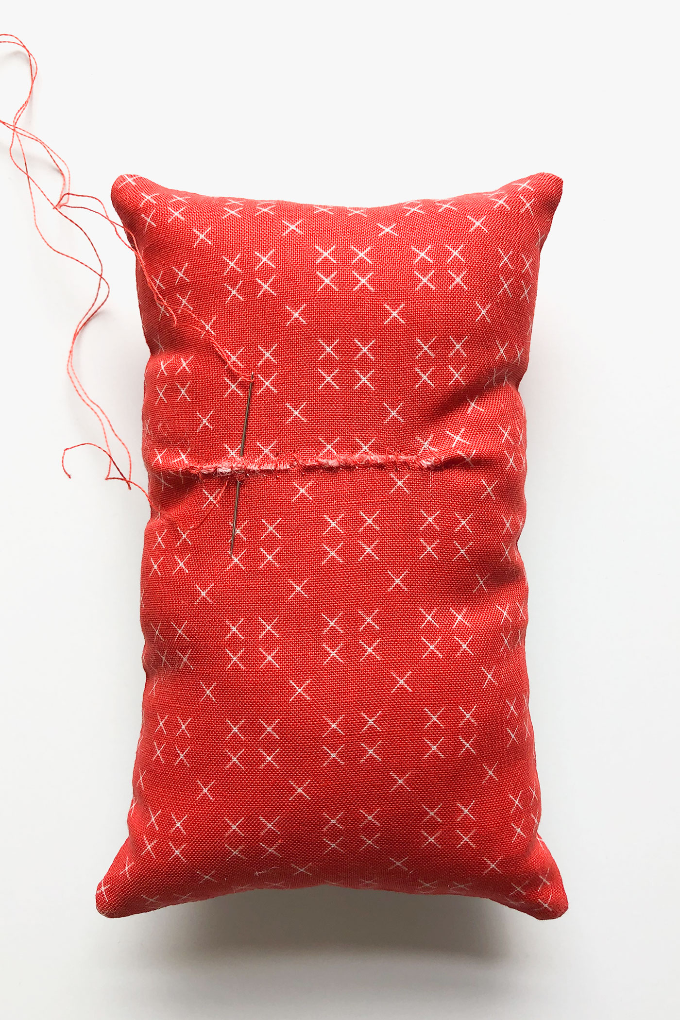 Embroidered Strawberry Mini pillow tutorial | Ameroonie Designs