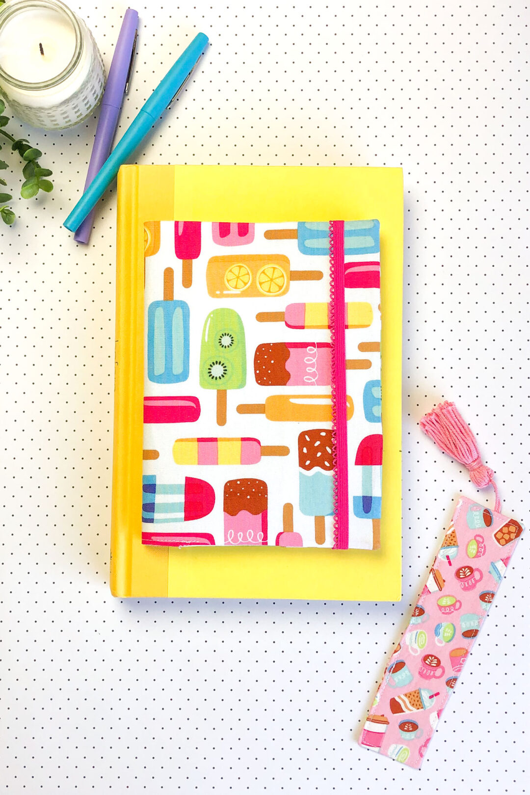 Sew a Fabric cover for a mini notebook | free tutorial | Ameroonie Designs