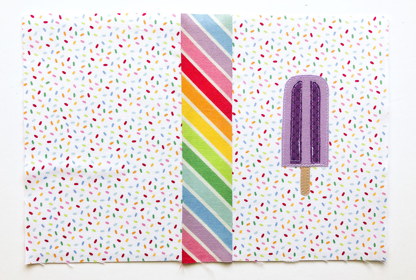 Sew a Fabric cover for a mini notebook | free tutorial | Ameroonie Designs