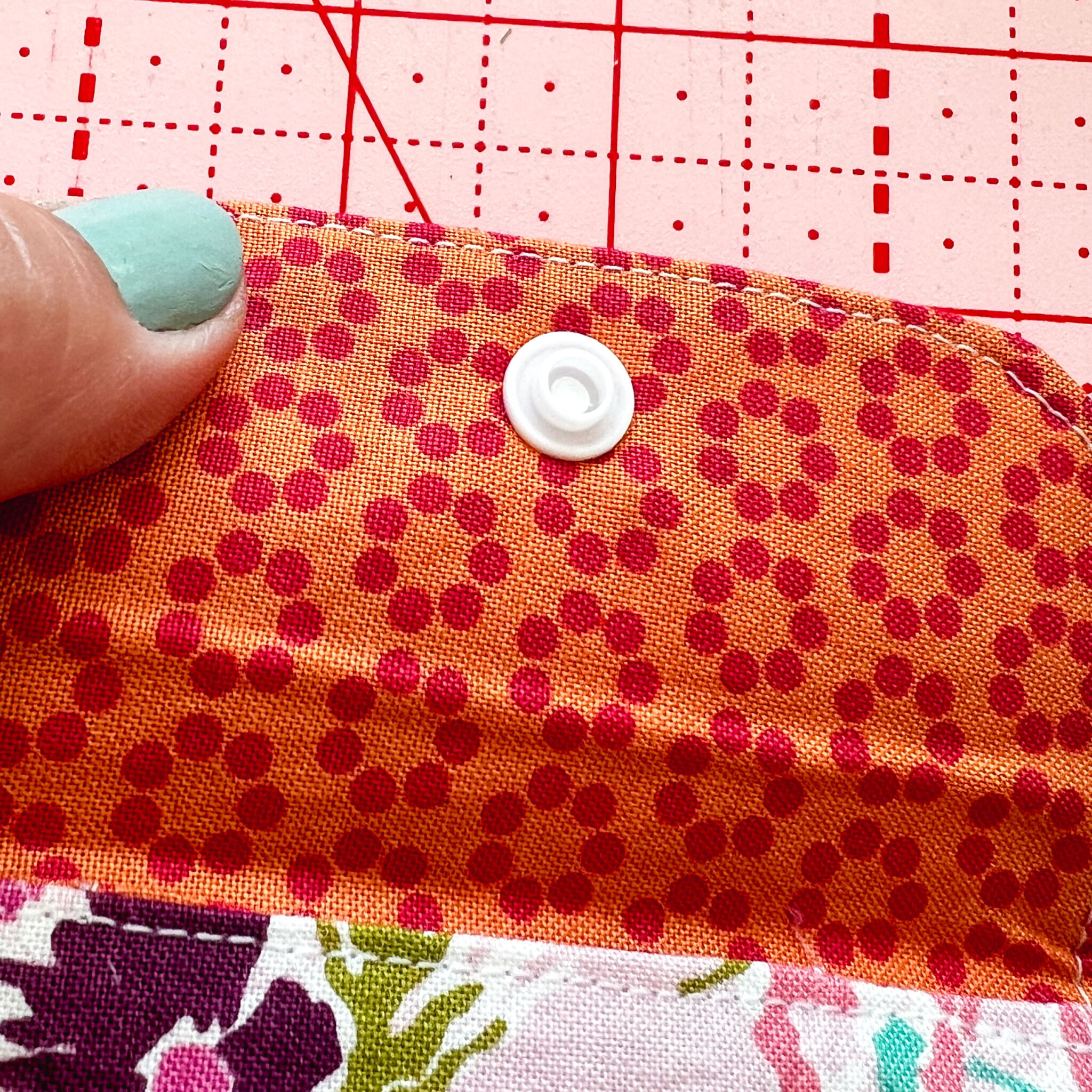 How to quickly install a plastic snap in your sewing project